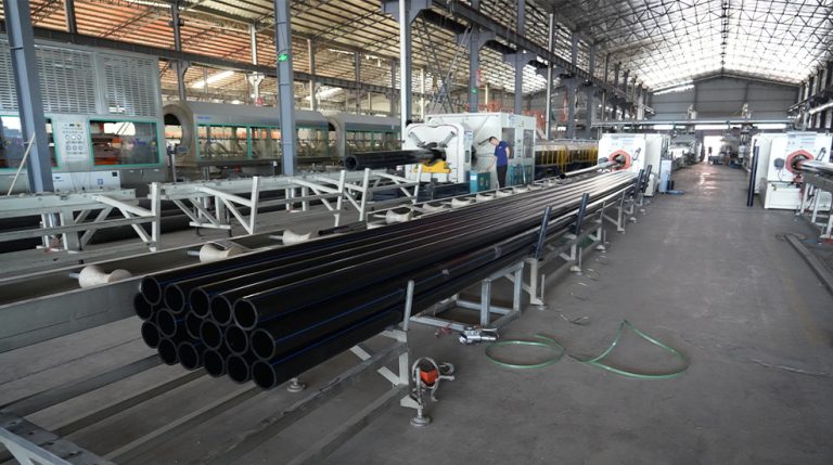 HDPE-buis versus PVC-buis: verschillen en voordelen - JS PIPE